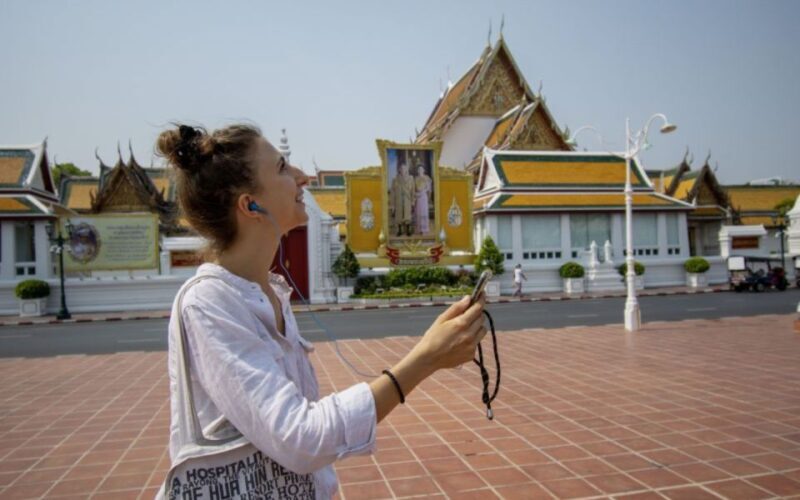 Bangkok: Chinatown Night Walking Tour and Hop On Hop Off Bus - FAQ