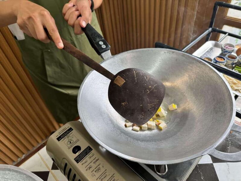 Bangkok Cooking Class : Traditional Thai dishes&Market Trip - Practical Details That Matter