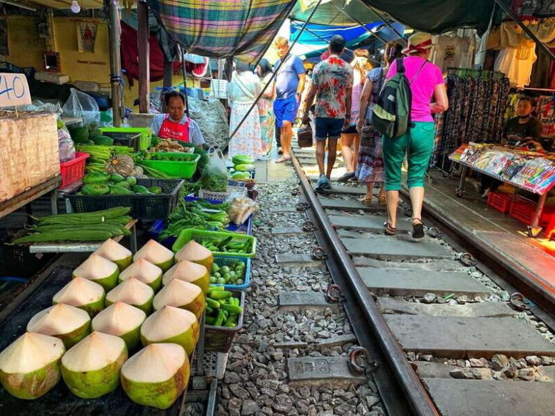 Bangkok: Damnoen Saduak and Mae Klong Train Markets - Who Should Consider This Tour?