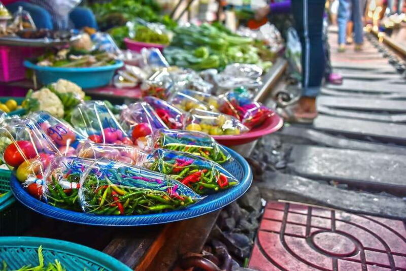 Bangkok: Damnoen Saduak Market and Maeklong Railway Market - Possible Drawbacks