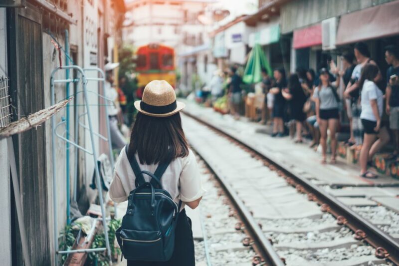 Bangkok: Damnoen Saduak, Train Market & Mahanakhon Day Trip - Overall Impressions