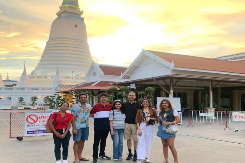 Bangkok Day Tour: Food, Temple & Tuk-Tuk - FAQ