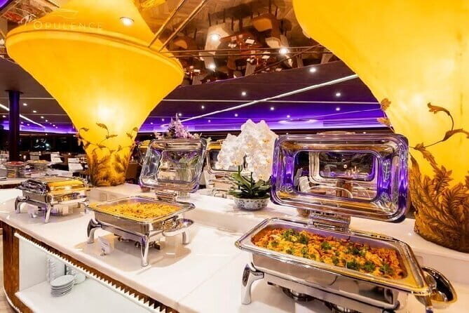 Bangkok Dinner Cruise: The Opulence Cruise International Food - An In-Depth Look at the Bangkok Dinner Cruise Experience