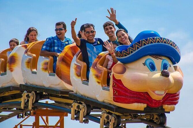 Bangkok Dream World & Snow Town Theme Park Admission Ticket - A Closer Look at What the Experience Offers