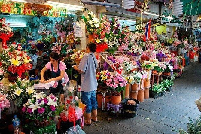 Bangkok Express Tour: Wat Arun and Reclining Buddha - FAQs
