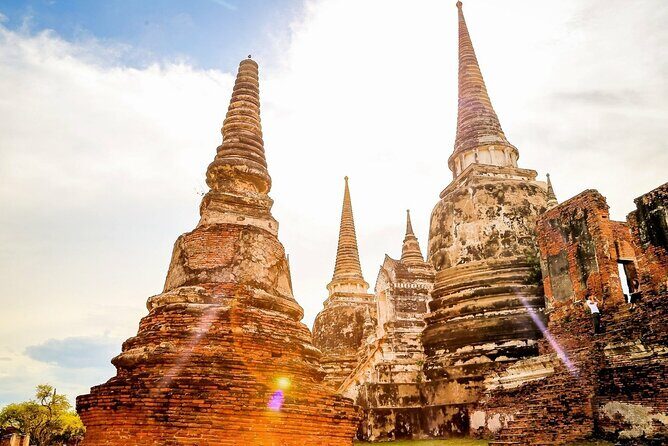 Bangkok Famous Temples sightseeing with Chinatown - FAQ