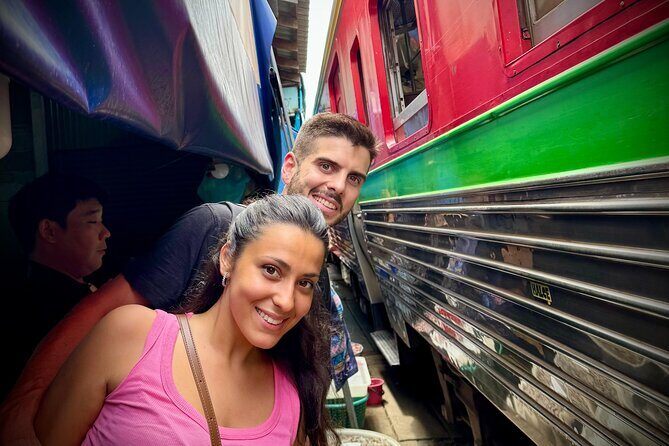 Bangkok: Floating Market and Train Market Experience - FAQ