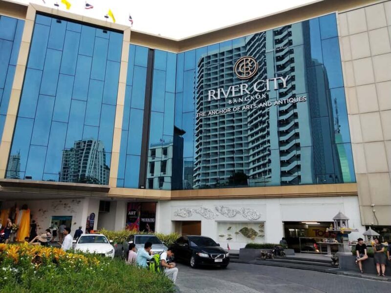 Bangkok: Full-Day Walking Tour Mini Group - An Introduction to the Tour Experience