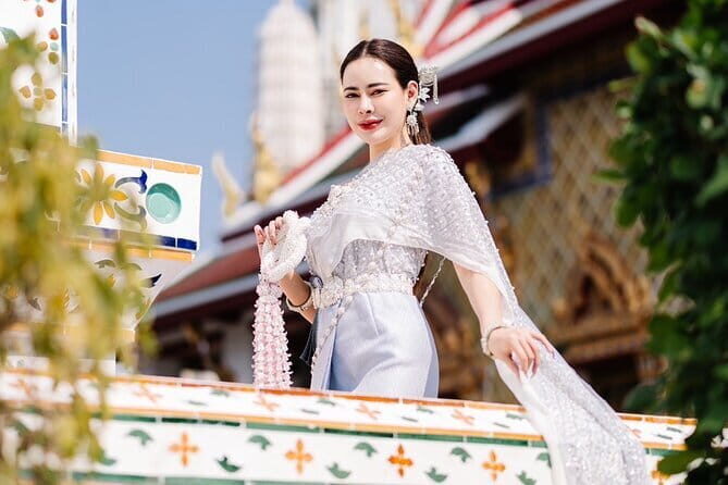 Bangkok Full Set Thai Costume Experience with Hairdo and Makeup - Key Points