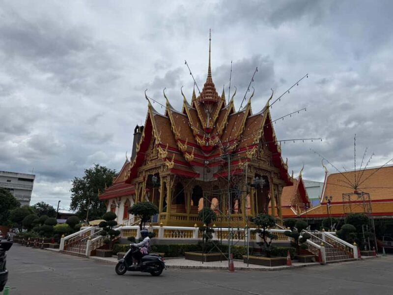 Bangkok: Ghost Tour with Thai Merit-Making Ritual - A Close Look at the Experience