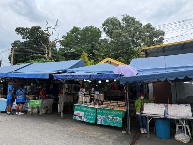 Bangkok: Ghost Tour with Thai Merit-Making Ritual - Authenticity and Traveler Feedback