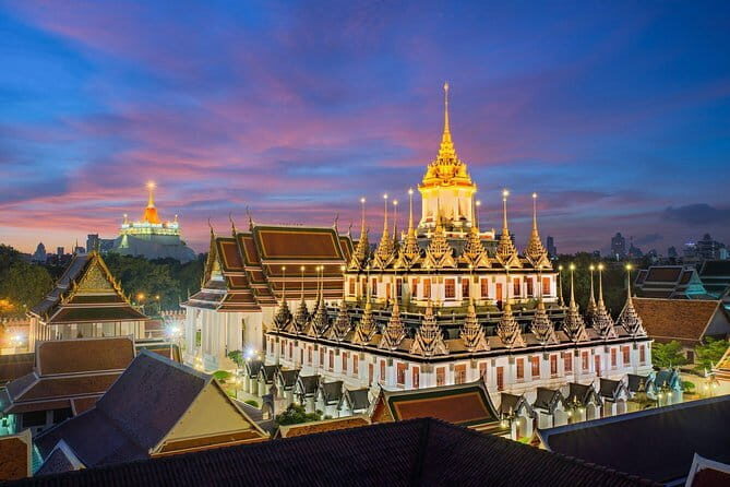 Bangkok Glittering Sunset Tour : Iconic Temples & Attractions - The Itinerary in Detail: What You Can Expect