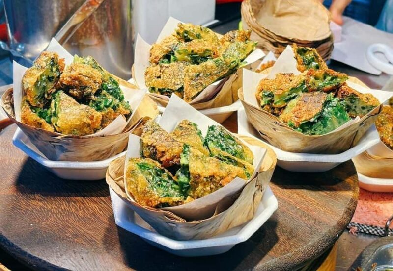 Bangkok: Golden Buddha & Chinatown Food Tour - Private - A Closer Look at the Tour Experience