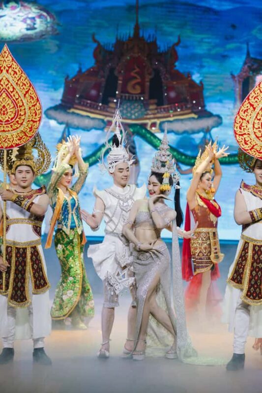 Bangkok: Golden Dome Cabaret Show Entry Ticket - What to Expect: A Closer Look at the Show