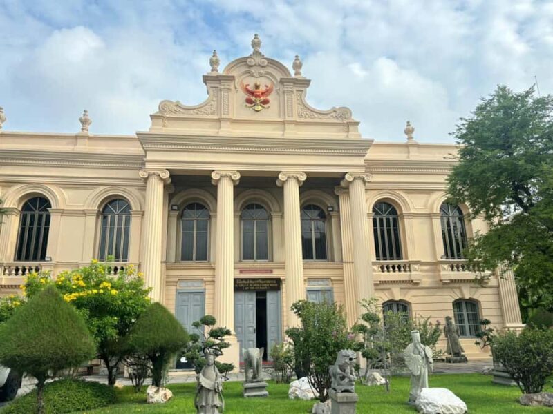 Bangkok: Grand Palace and Wat Phra Kaew Guided Walking Tour - FAQ