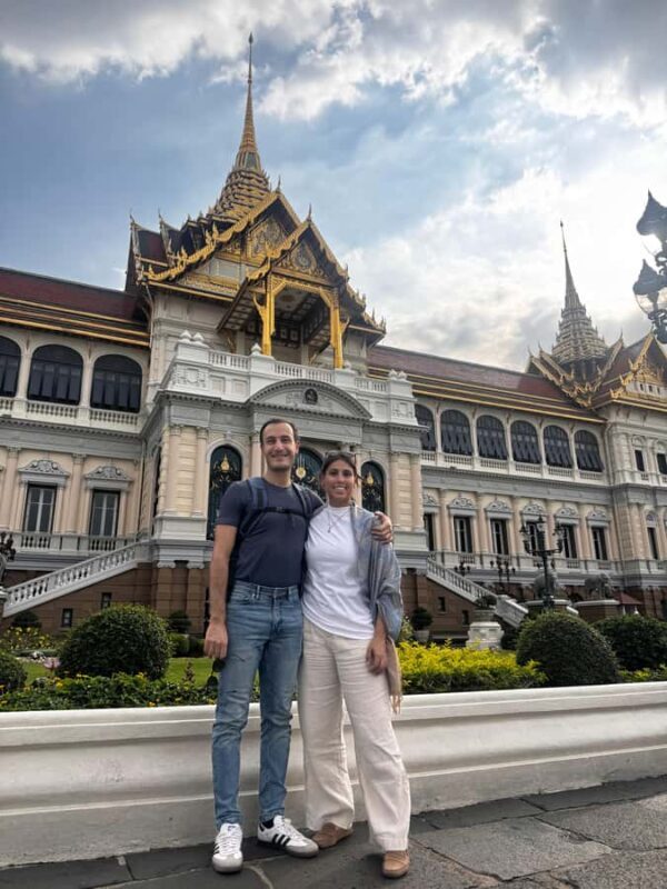 Bangkok: Grand Palace & Wat Pho Guided Walking Tour - Transport, Timing, and Group Size