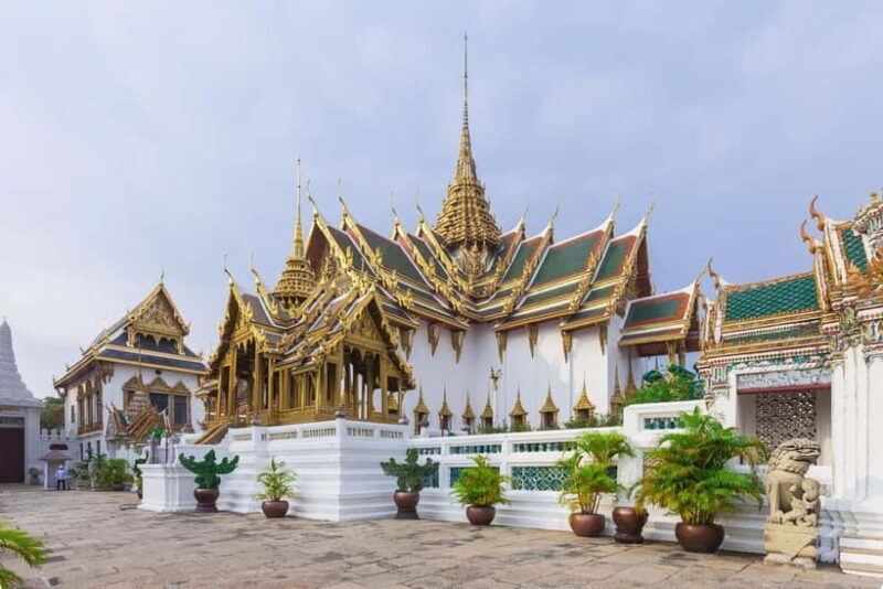 Bangkok: Grand Palace, Wat Pho, Wat Arun Sacred & Local Tour - Value for Money