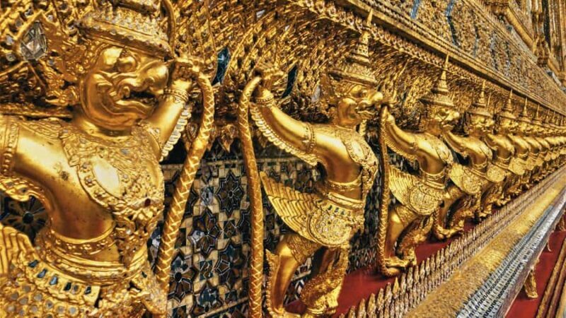Bangkok: Grand Palace, Wat Phra Kaew, and Wat Trimit Tour - Who Will Love This Tour?