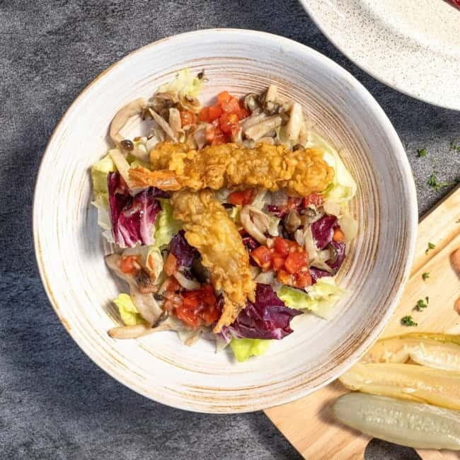 Bangkok: Gravity 87 Rooftop Lounge At Ramada Bangkok - Who Will Love Gravity 87?