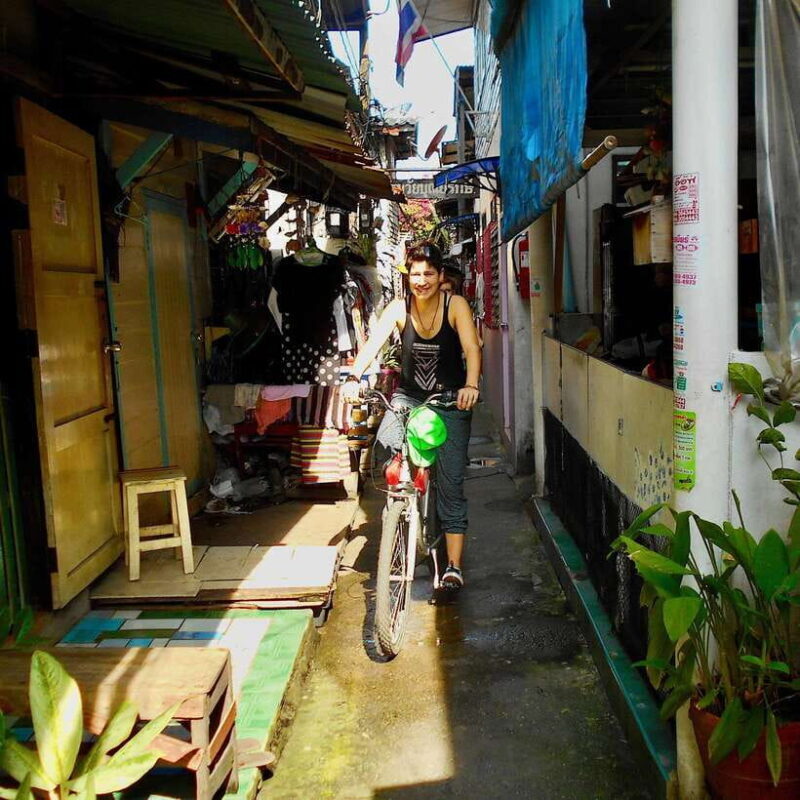 Bangkok: Green Oasis Guided Bike Tour with Boat Ride - Key Points