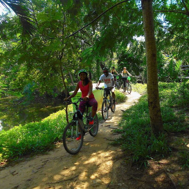 Bangkok: Green Oasis Guided Bike Tour with Boat Ride - Practical Tips for Future Travelers