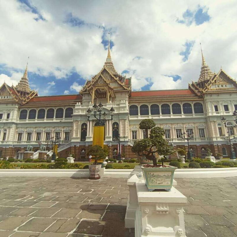 Bangkok : History Temples Markets and Food Tasting - Practical Details and Value