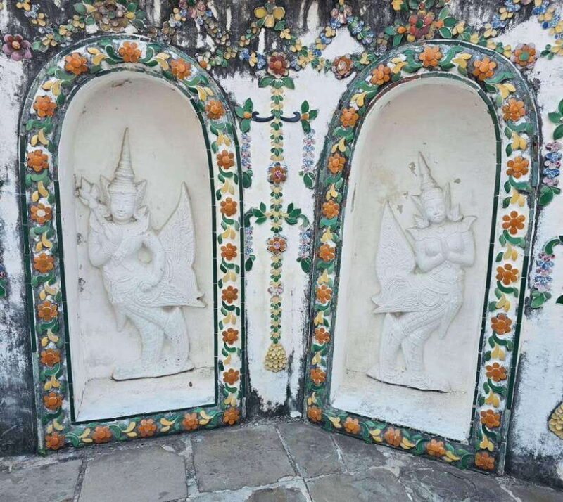 Bangkok : History Temples Markets and Food Tasting - Who Will Love This Tour?