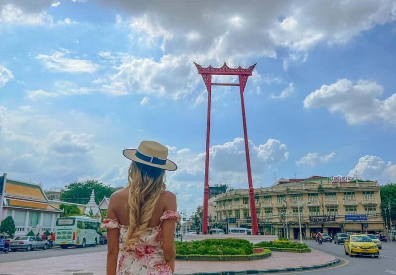 Bangkok: Instagram Tour with Professional Photographer - Key Points