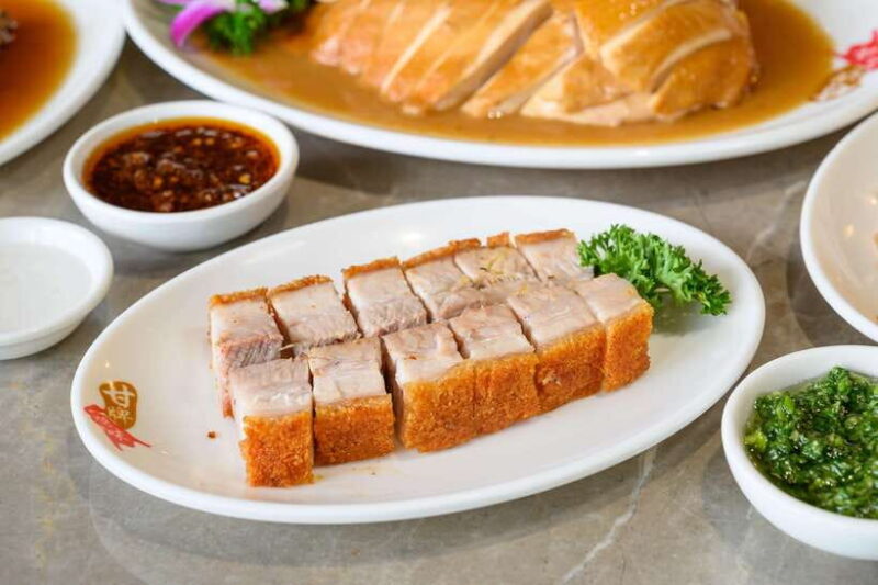 Bangkok: Kam's Roast ICONSIAM Food and Drinks Packages - The View and the Setting