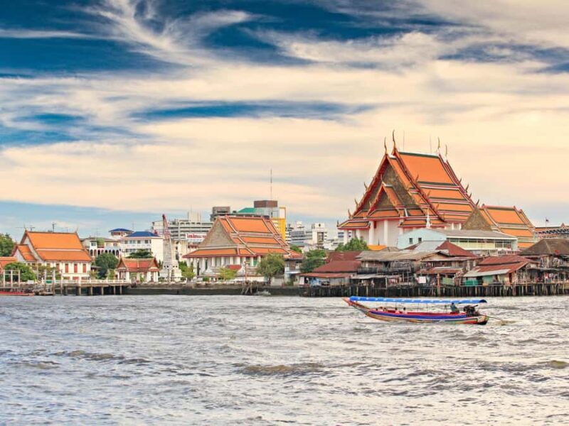 Bangkok: Khlong Toei Market & Bang Krachao Island Bike Tour - Key Points