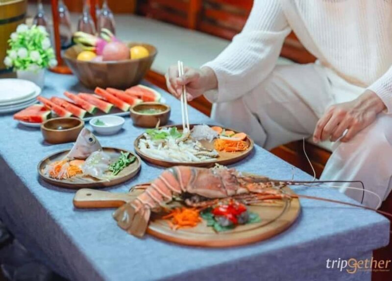 Bangkok: Koh Larn & Koh Sak Private Boat Tour with Lunch - Who Should Consider This Tour?