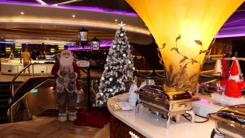 Bangkok: Luxury Dinner Cruise with Private Guide & Transfer - The Experience in Action: What Travelers Say