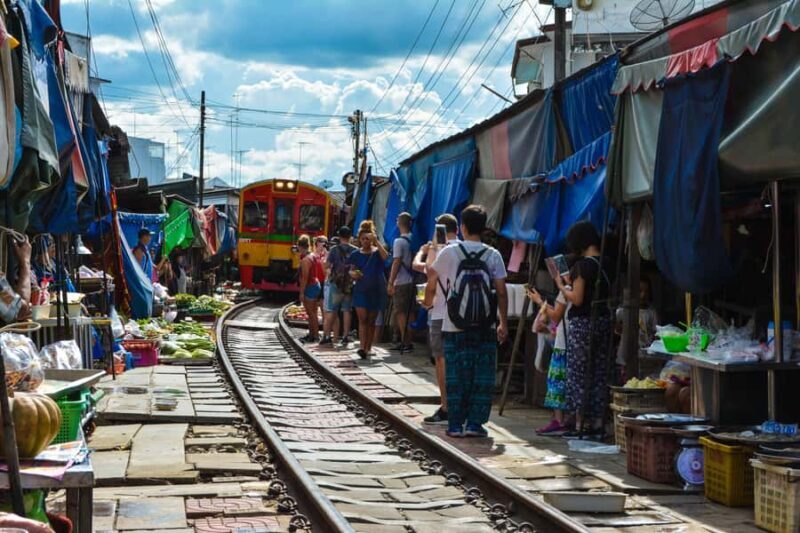 Bangkok: Maeklong Train Market & Amphawa Floating Market - A Deep Dive into the Experience