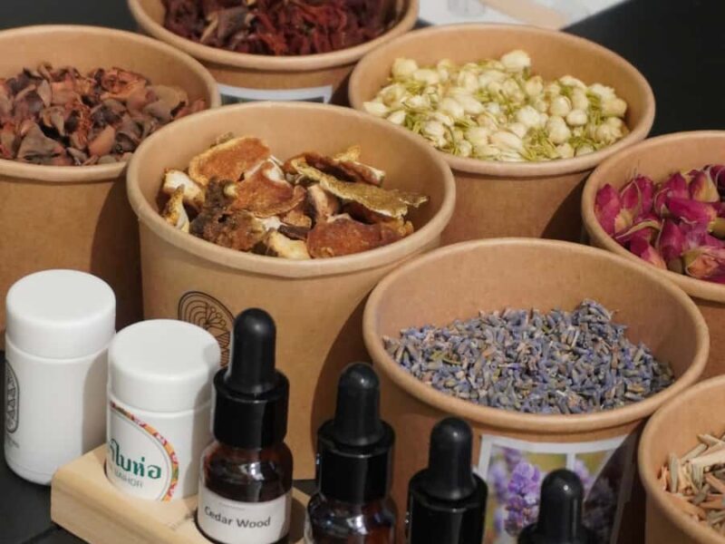 Bangkok: Make your own Thai Inhaler (Yadom) Workshop - Key Points