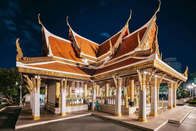 Bangkok: Michelin Guide Street Food Tour by Tuk Tuk - A Closer Look at the Tour Experience