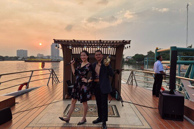 Bangkok New Horizon Dinner Cruise Buffet Wat Arun View - Authenticity and Comfort