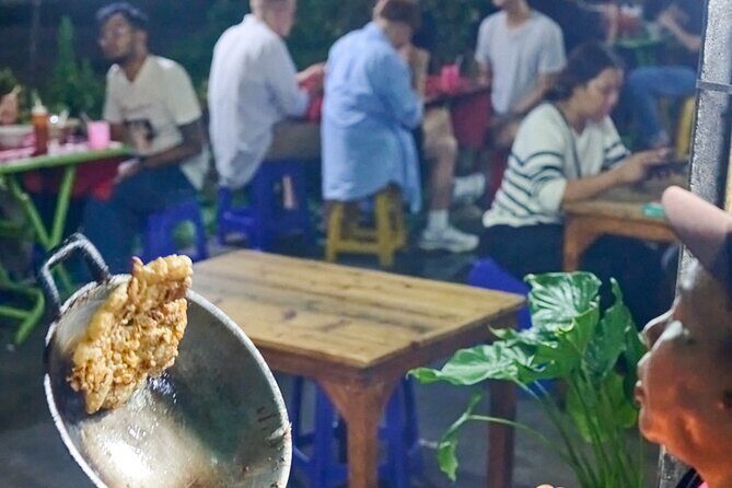 Bangkok Night Eats by Tuk Tuk - Hotel-pickup & Dinner - An In-Depth Look at the Bangkok Night Eats Tour
