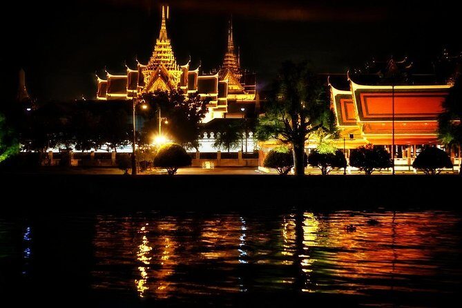 Bangkok Night Tour By TUK-TUK Visiting Wat Pho & Giant Swing (Private) - Frequently Asked Questions