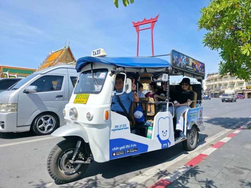 Bangkok: Old City Electric Tuk-Tuk Tour with Guide - A Closer Look at the Tour Experience