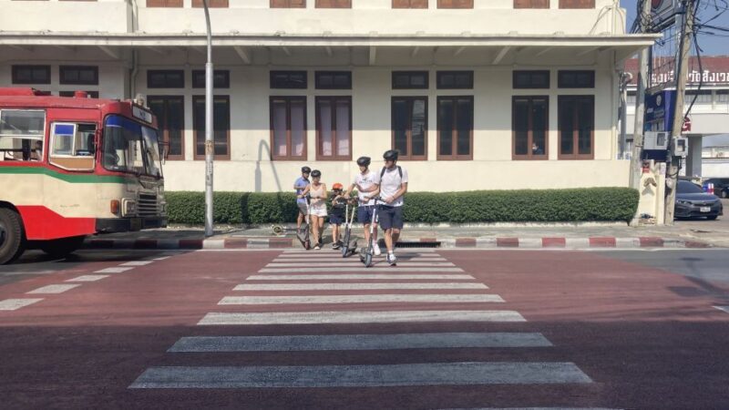 Bangkok : Old City Guided E-Scooter &/or Bike Tour - Key Points