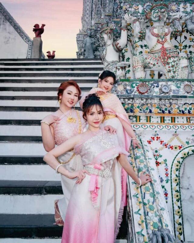 Bangkok: One Day Thai Costume Rental For Three Girls - A Full Breakdown of the Experience