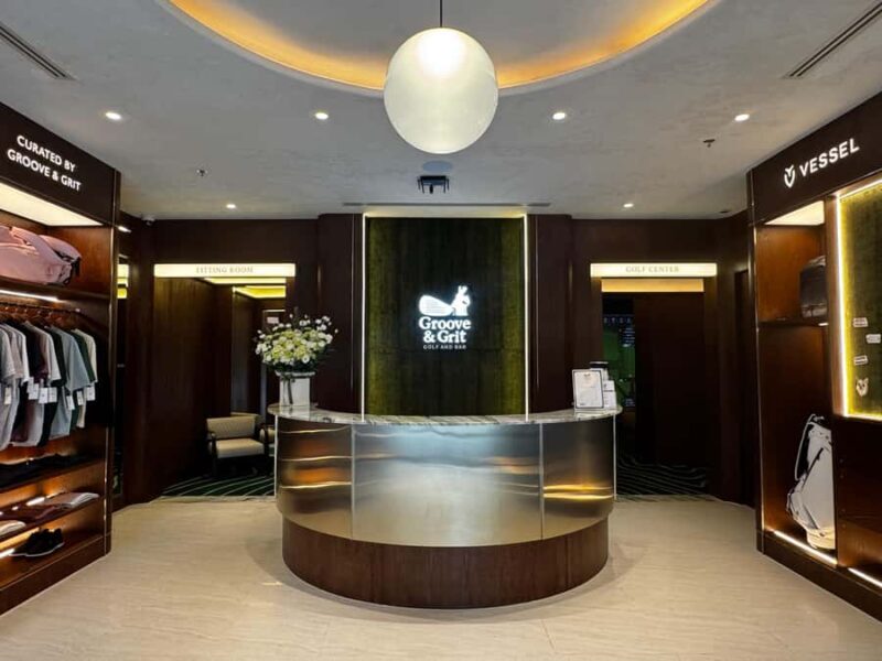 Bangkok: Premium Indoor Golf Simulator Experience - The Private Bays & Service