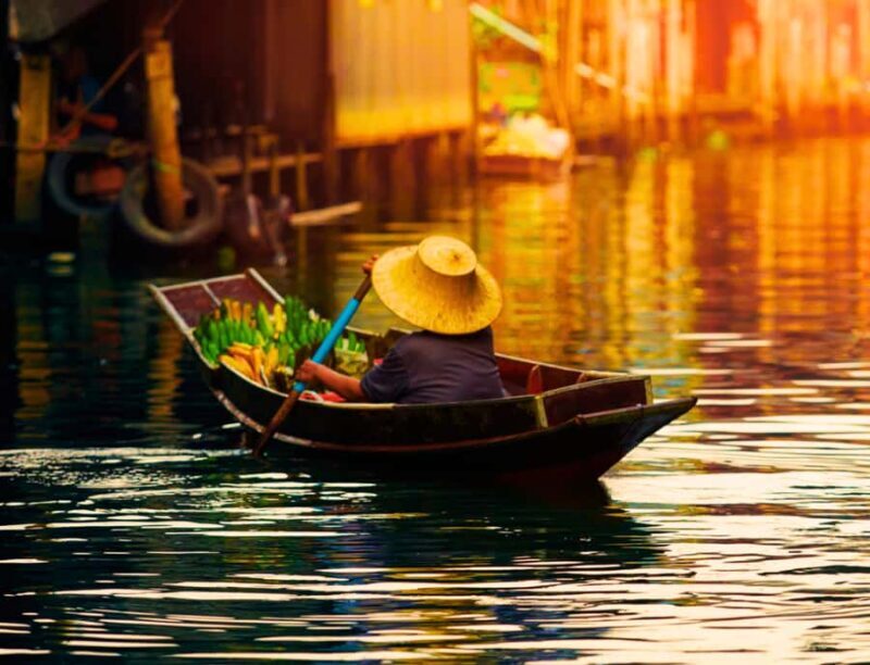 Bangkok: Private Damnoen Saduak Floating & Train Market Tour - Practical Details & Tips