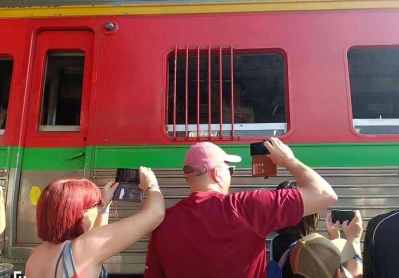 Bangkok: Private Floating Market & Maeklong Railway Market - An In-Depth Look at the Tour Experience