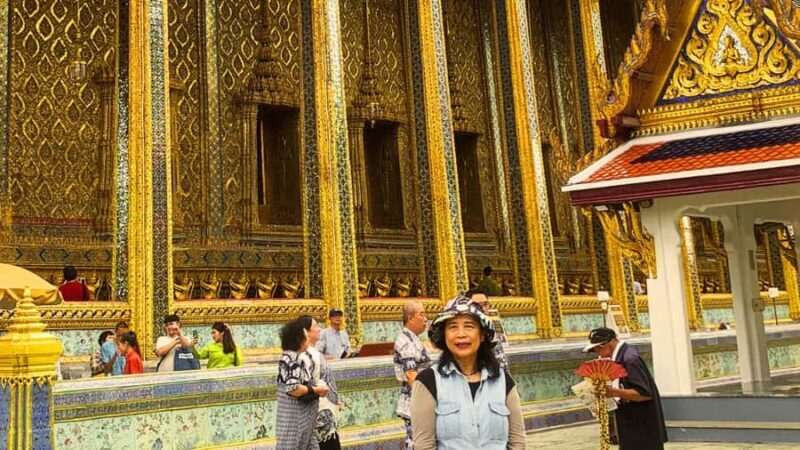 Bangkok: Private Tour Grand Palace, Wat Pho, and Wat Arun - The Guides and Overall Value