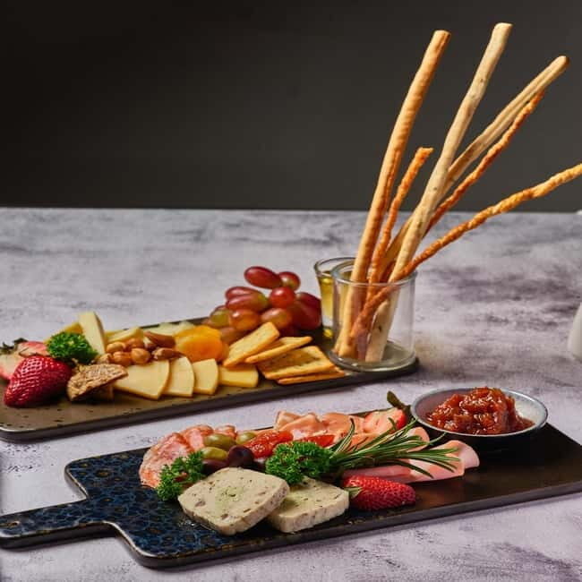 Bangkok: Public All Day Dining Grand Mercure Bangkok Atrium - FAQs