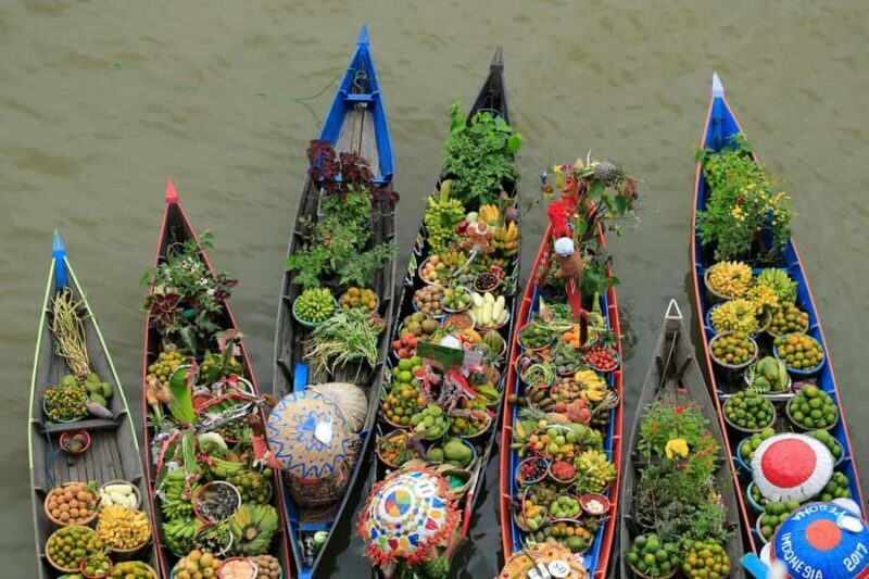 Bangkok: Railway + Floating Market + Wat Bangkung Tour - Who Is This Tour Best For?