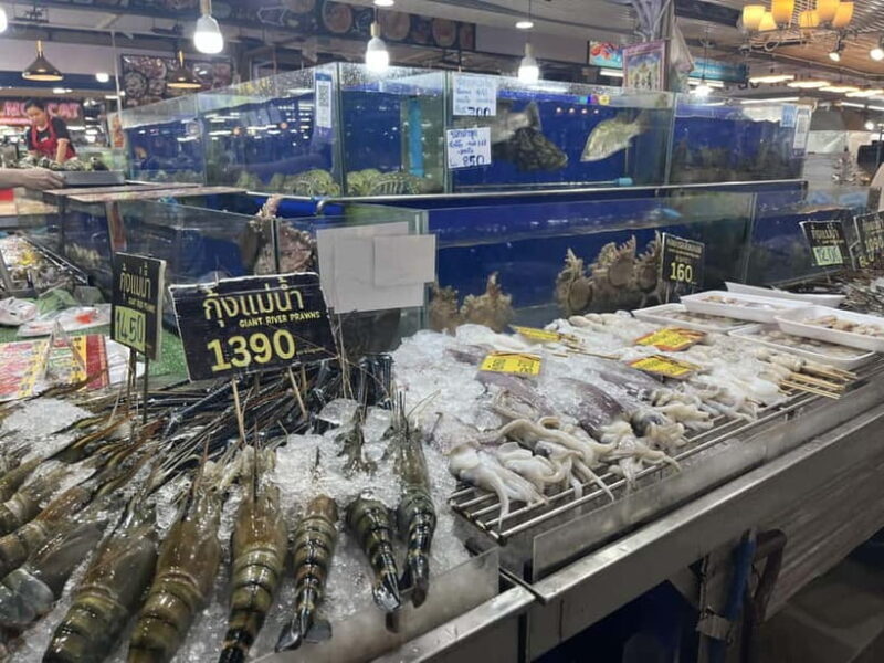 Bangkok: Red Lotus Pond & Thonburi Market - Key Points