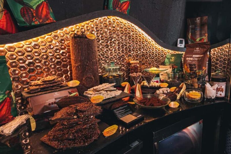 Bangkok: Red Sky 57th Floor COCOA XO Bar - The Experience’s Strengths and Considerations