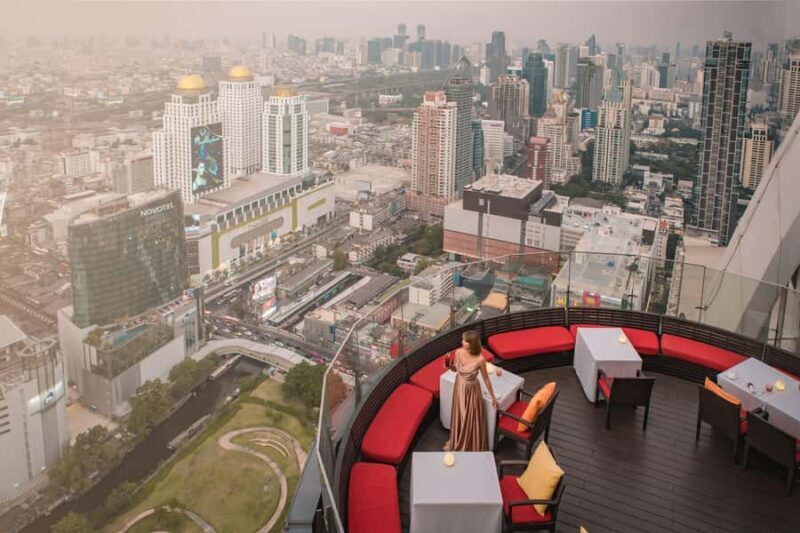 Bangkok: Red Sky Restaurant 55th Floor - Key Points